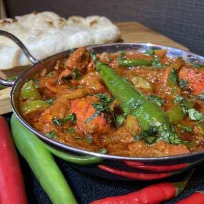 Garlic Chilli Chicken (From Scratch / Base Free) - The Curry Kid